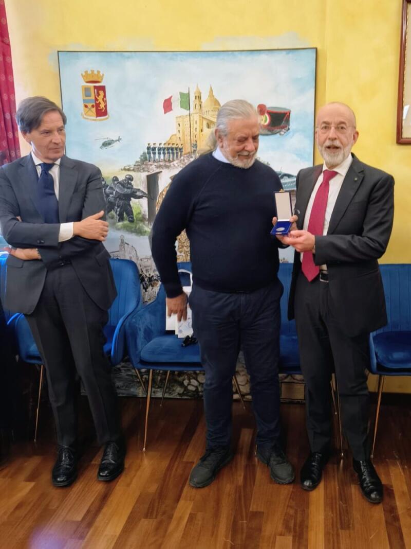 Il congedo del Sovrintendente Capo Lucio Arcadipane della Polizia di ...